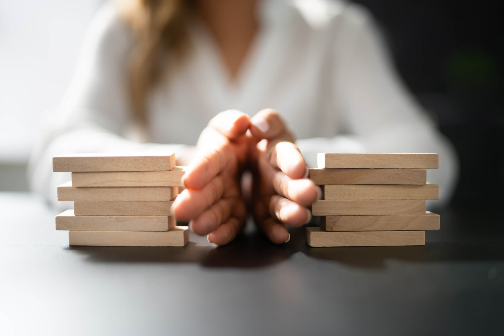 Divorce Mediation vs Litigation: Which is Right for You? - PRO LAW GROUP Divorce Mediation vs Litigation: Which is Right for You? - PRO LAW GROUP